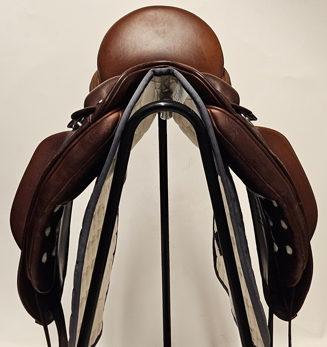 Albion Platinum Revelation MKII Dressyrsadel 17"/XW – By Horse